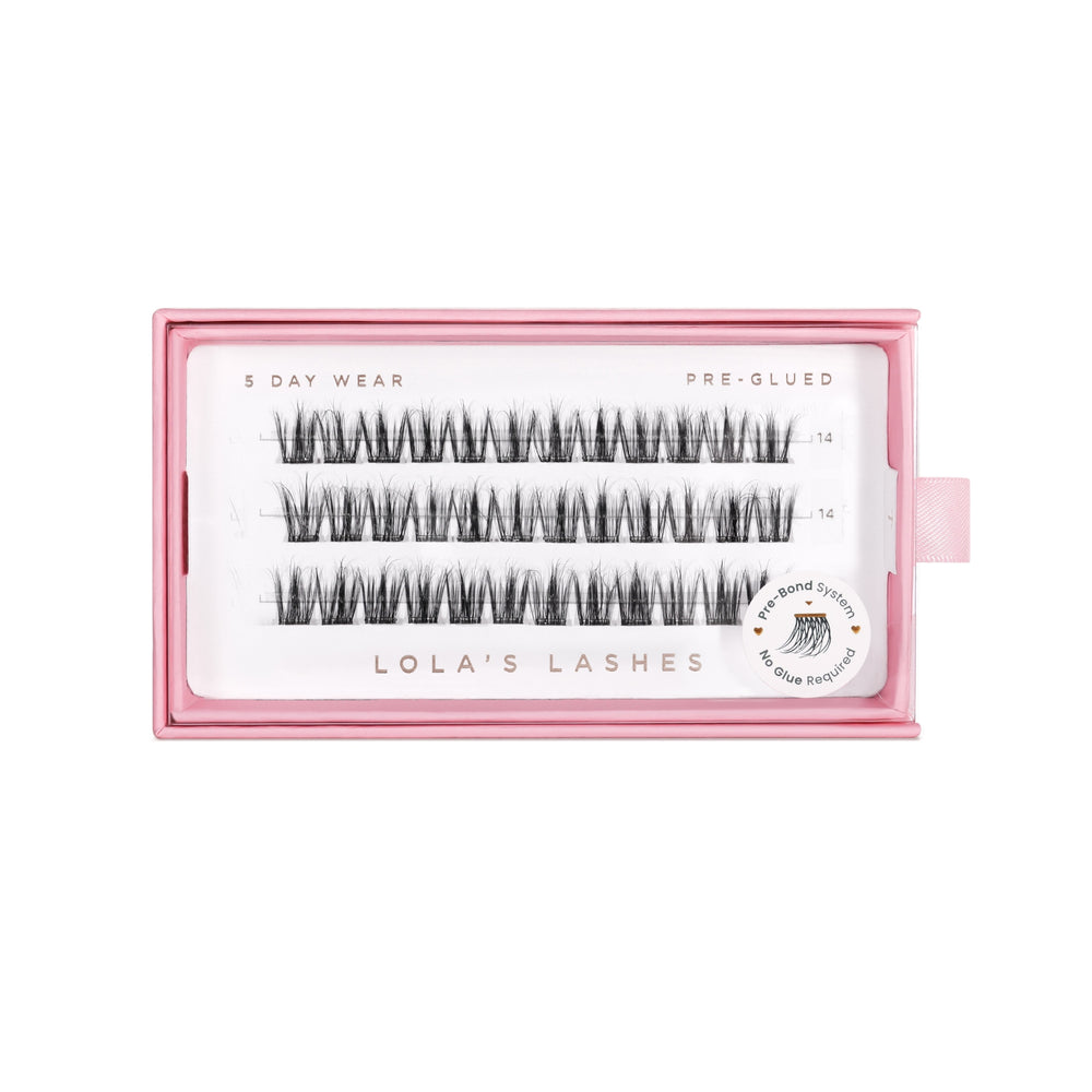 Feathered Single Length Pre-Glued Lashes